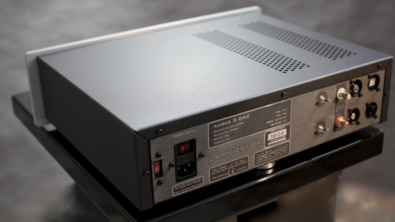 Amber III – Ecoform Audio